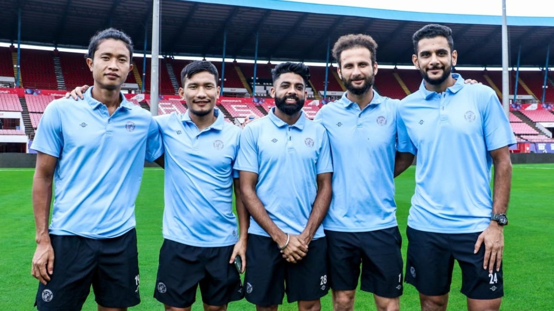 Jamshedpur Fc's Squad Makes Their First Visit Of The Season To The ...
