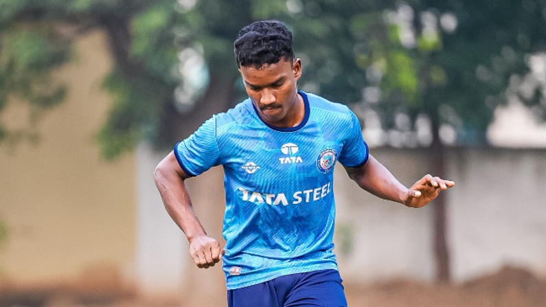Kohlan Star Samir Murmu Signs Contract Extension With Jamshedpur Fc ...