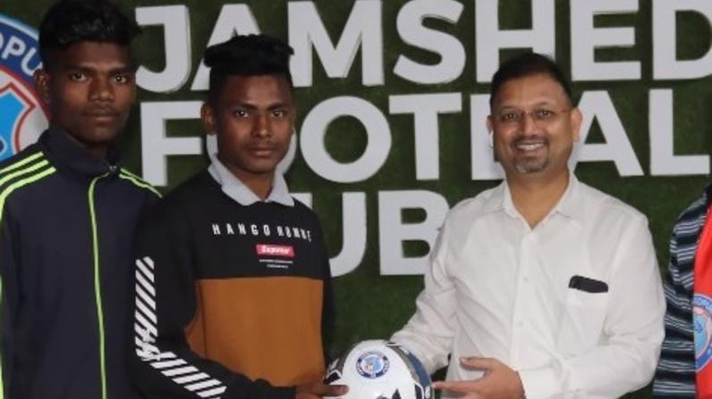 Jamshedpur Fc Ceo Extends His Wishes To Spi College - Jamshedpur ...